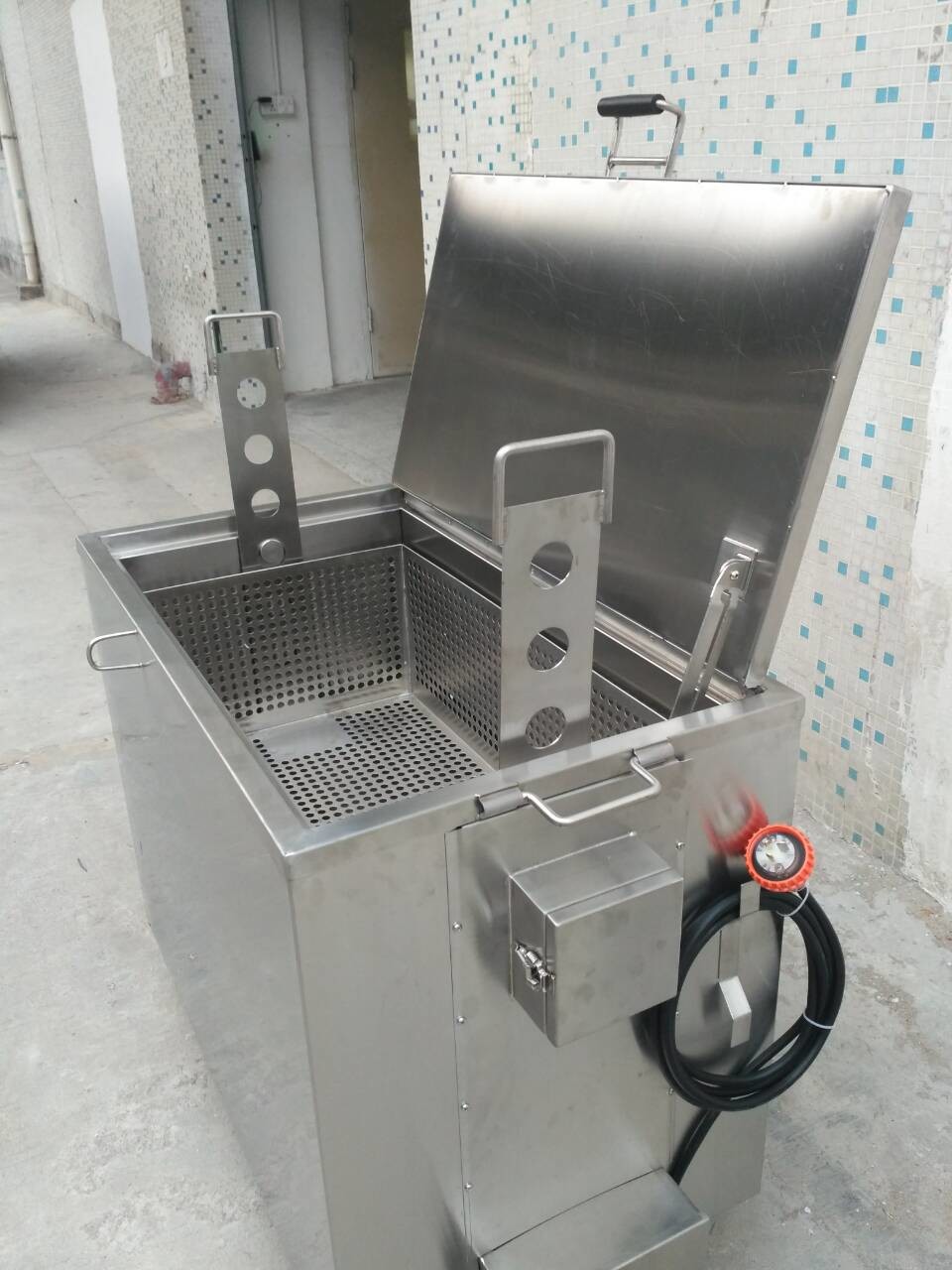 Dirty Kitchen Soak Tank 304 Stainless Steel Soak Tank With Hand Held ...